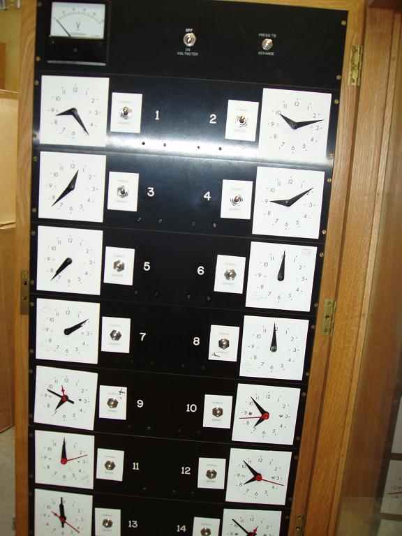 clockdoc.org - /media/Synchronome/Distribution boards/